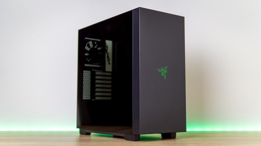 Razer Tomahawk ATX Review: If You Must Own a Razer Case | Tom's Hardware