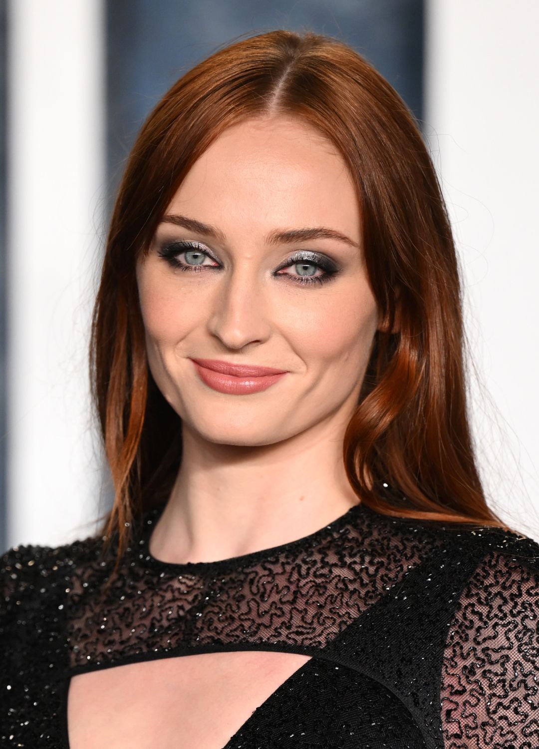 32 of the best makeup looks for grey eyes | Woman & Home