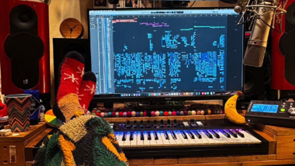 “We have a track count of 316”: The Logic Pro project for Jacob Collier ...