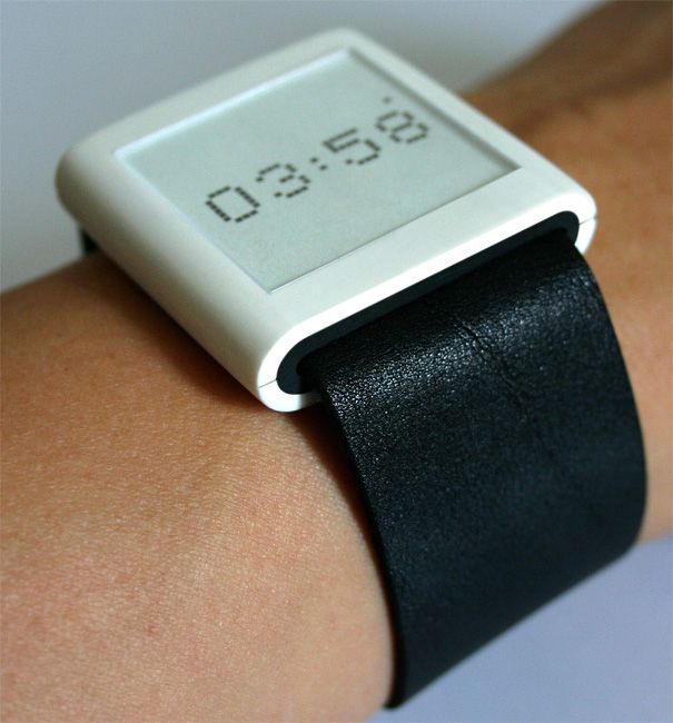Minimalist Digital Watch is a 4cm Square | Tom's Guide