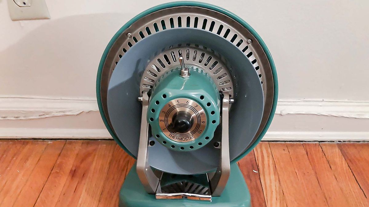 Vornado VHEAT Whole Room Vintage Heater review | Tom's Guide