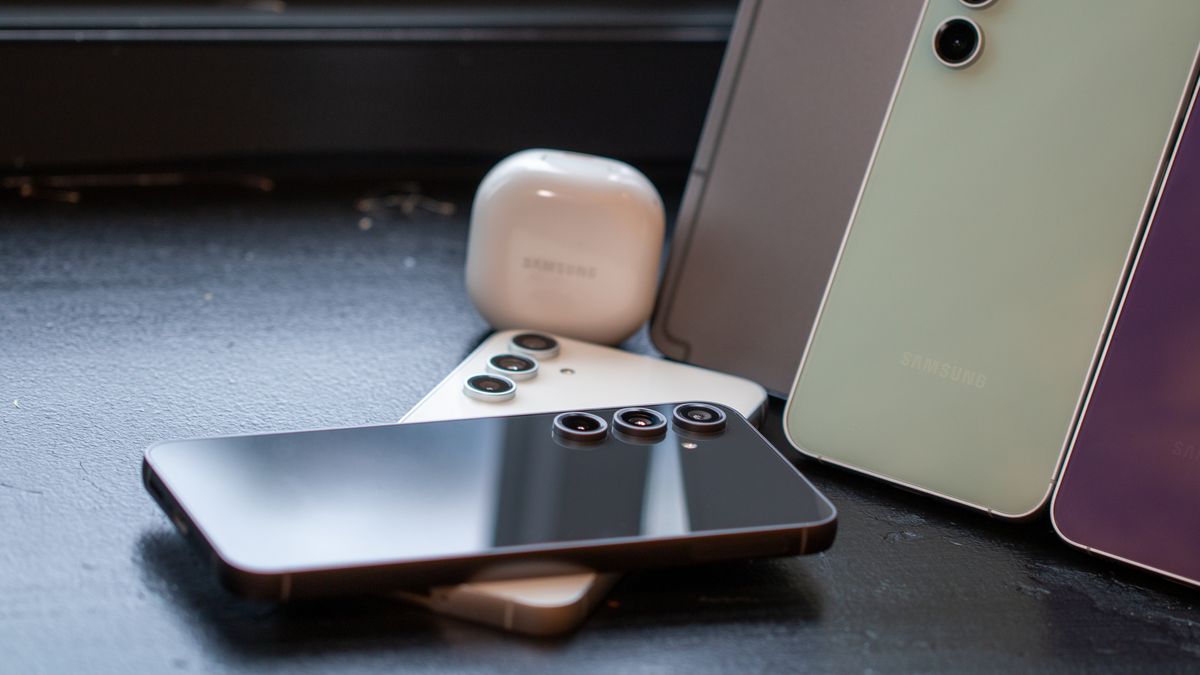 Samsung Galaxy S23 FE hands-on: The 'Goldilocks' phone | Android Central