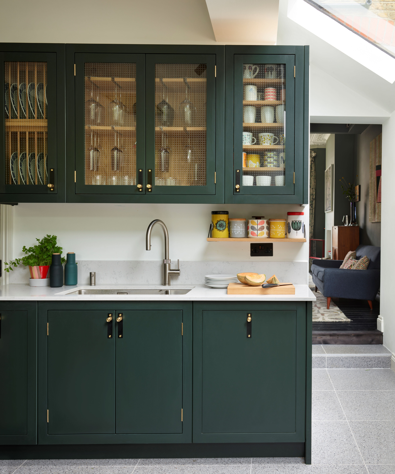 8 best dark green paints, as chosen by interior designers | Homes and ...
