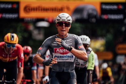 'He was a victim' - Jasper Philipsen breaks collarbone after 'stupid ...