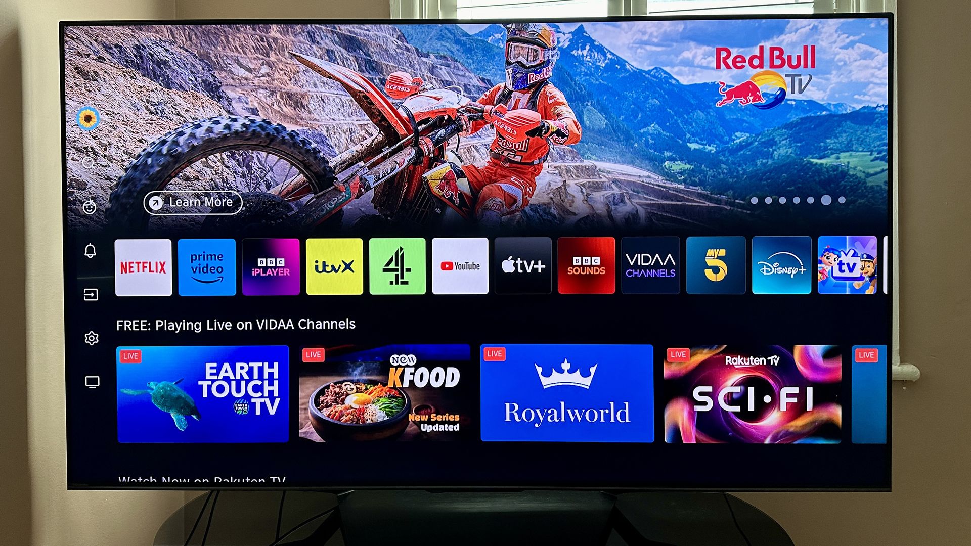 Hisense U7N review: a big-spec Mini-LED TV with a remarkably small asking price | T3