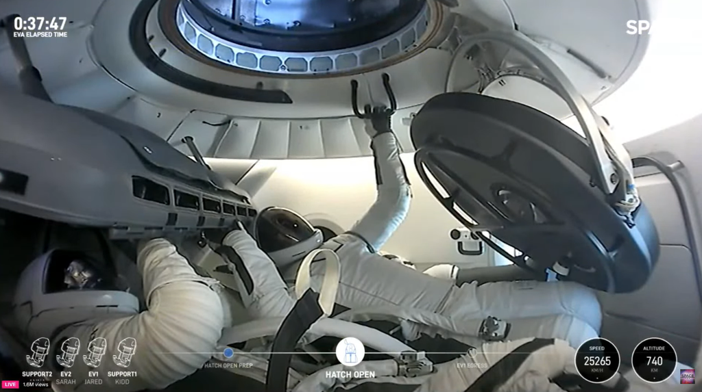 SpaceX Polaris Dawn astronauts complete 1st private spacewalk (video ...