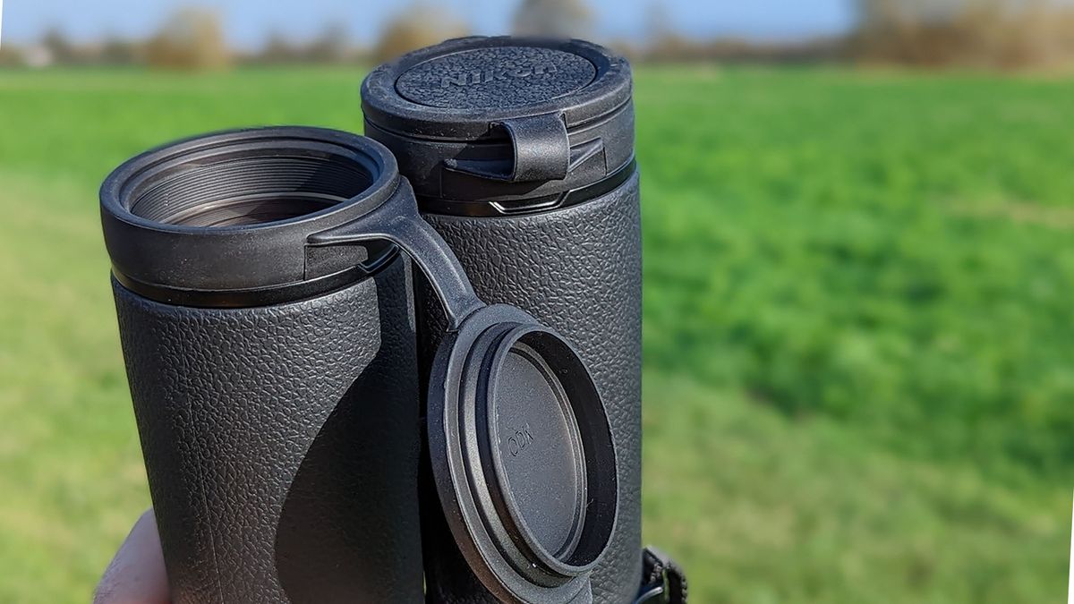Nikon Monarch HG 10x42 binocular review | Space