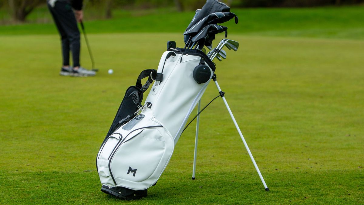 MNML MV2 Stand Bag Review | Golf Monthly