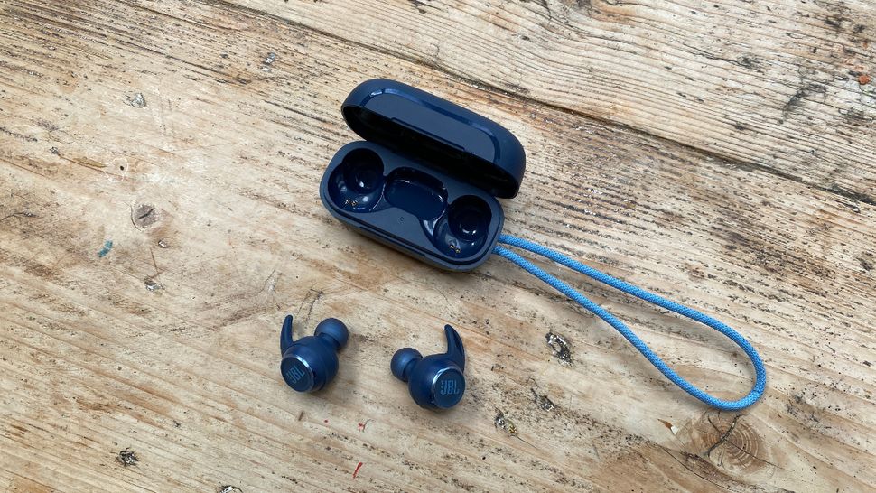 JBL Reflect Aero TWS Headphones Review | Coach