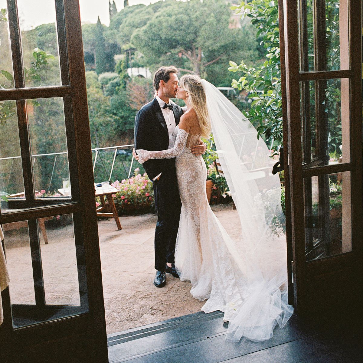 Who What Wear Weddings: Paige Harper and Riley Harper | Who What Wear