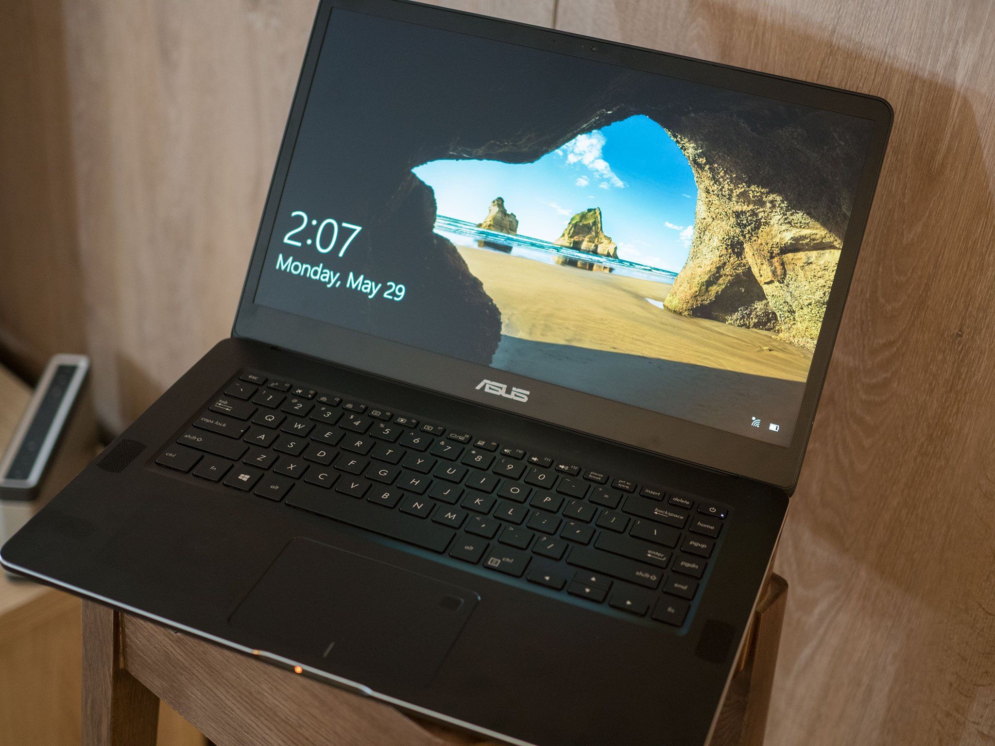 ASUS ZenBook Pro (2017) + ZenBook Flip S hands-on | Windows Central