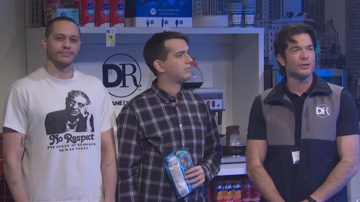 Pete Davidson And Colin Jost's Ferry Dreams Are Back On Baby, And This ...