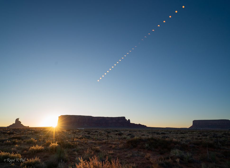 Annular solar eclipse wows skywatchers with spectacular 'ring of fire ...
