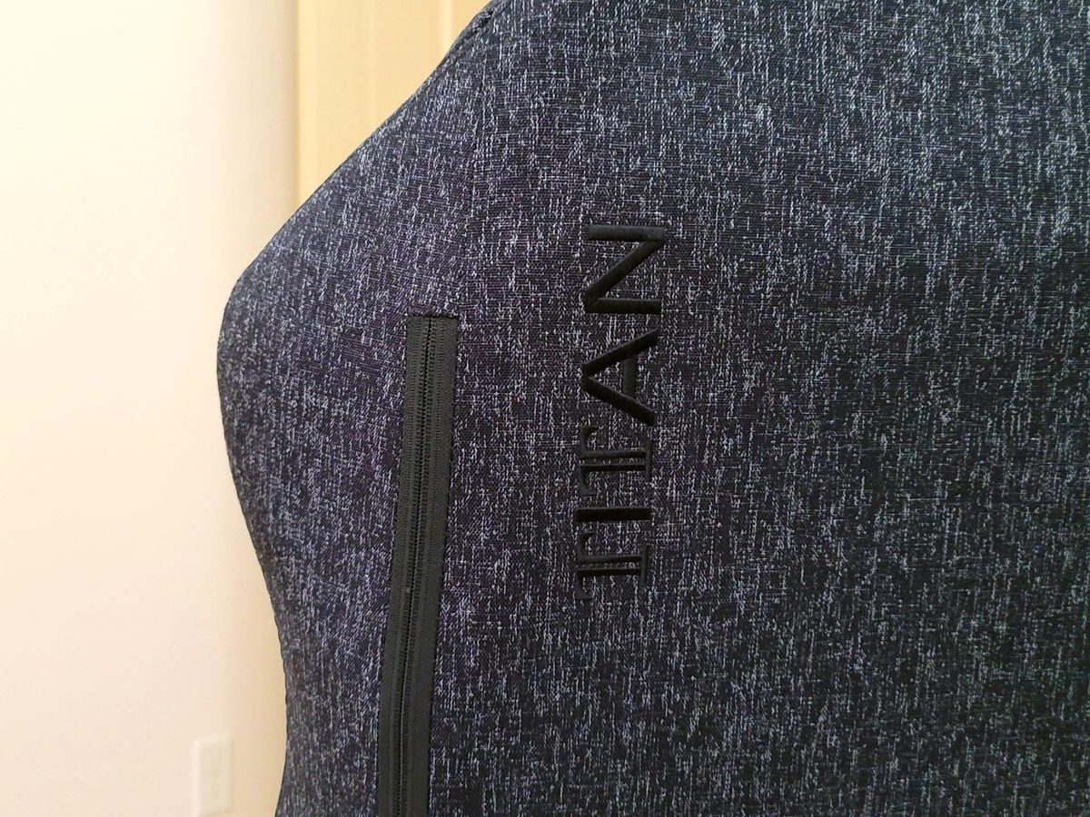 Secretlab SoftWeave Black³ review: All-black everything has never ...