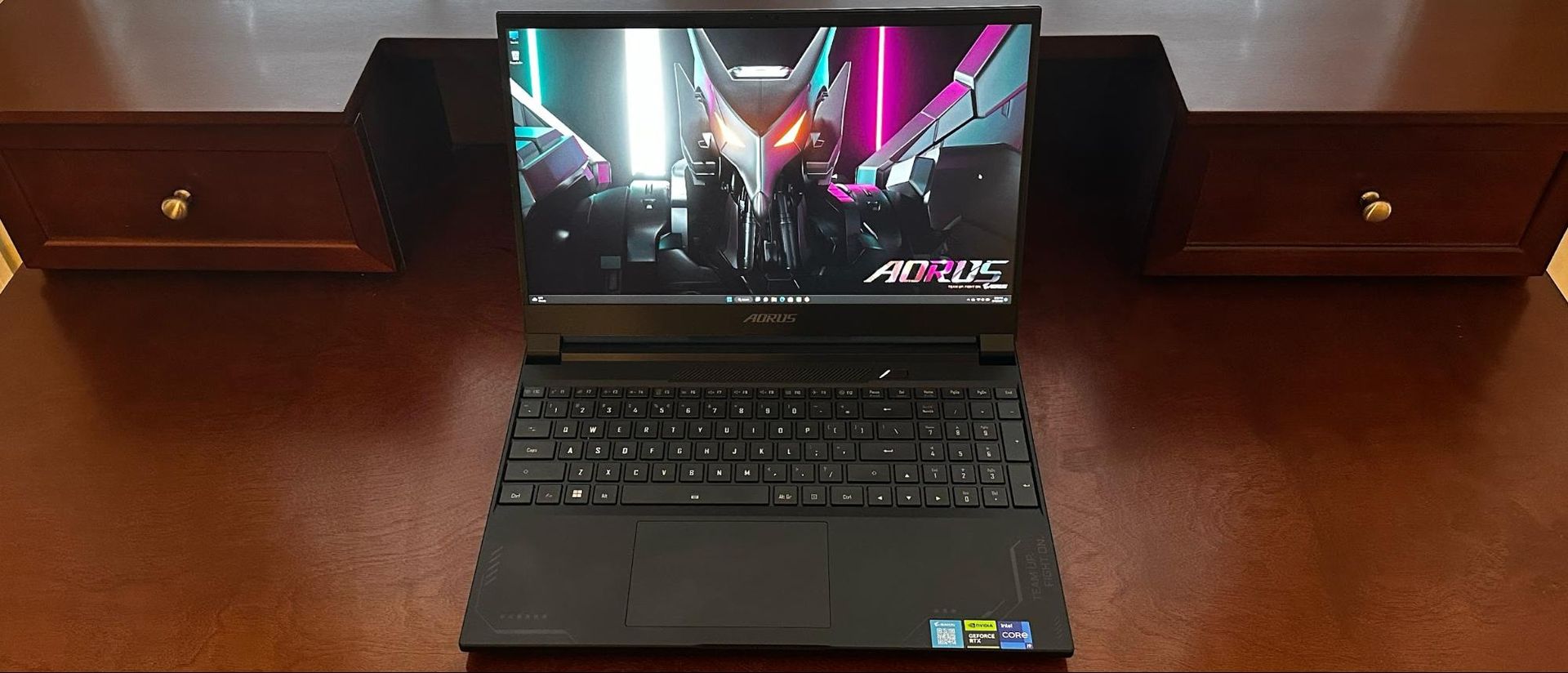 Gigabyte Aorus 15X Review: Raptor Lake and RTX 4070 Impress | Tom's ...