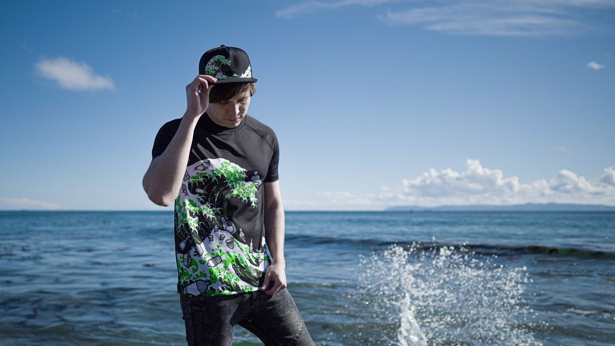 Razer's new clothing lineup aims to make waves by helping save the ...