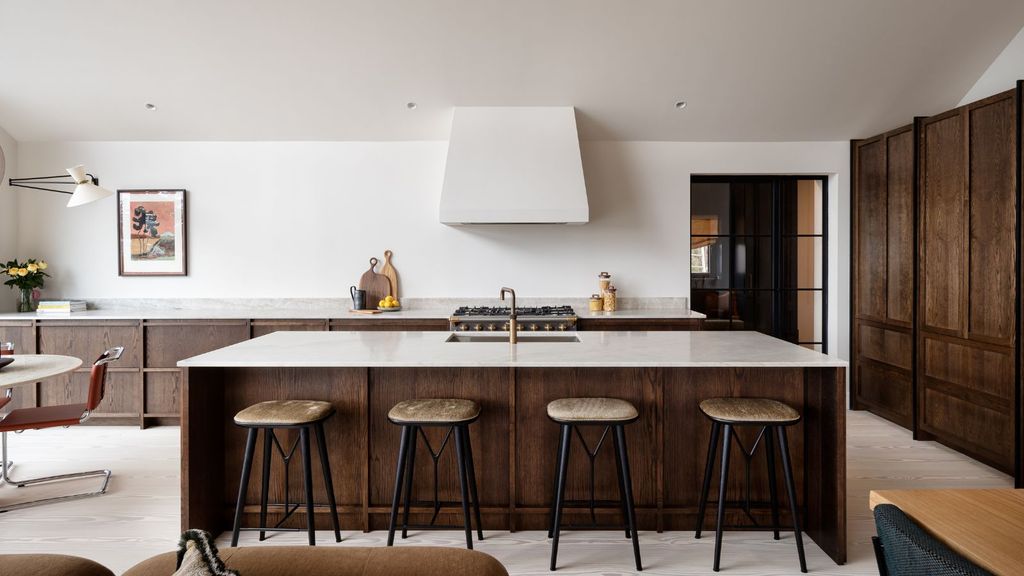 What is a back kitchen? Designers explain this new (and very practical ...