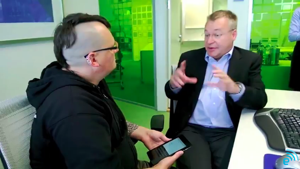Stephen Elop gets interviewed by Engadget using a Lumia 920 for video ...