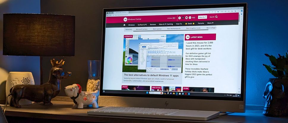 HP Envy Move review: The most adorable all-in-one desktop I've ever ...