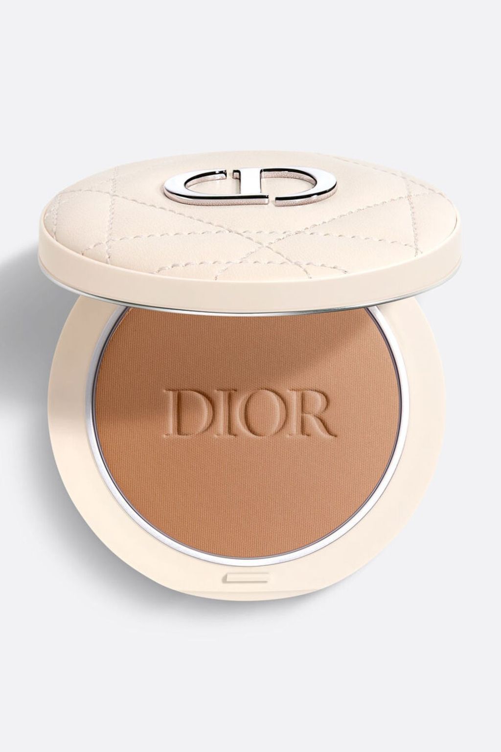 The 11 Best Bronzers for Fair Skin, Reviewed by Makeup Artists and ...