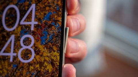 My Pixel 7 Pro is shedding parts, and I’m not alone | Android Central