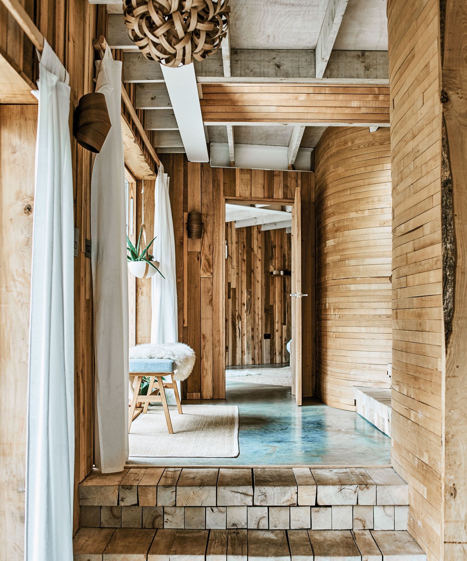 Lighting designer Tom Raffield's home is a masterclass in timber ...