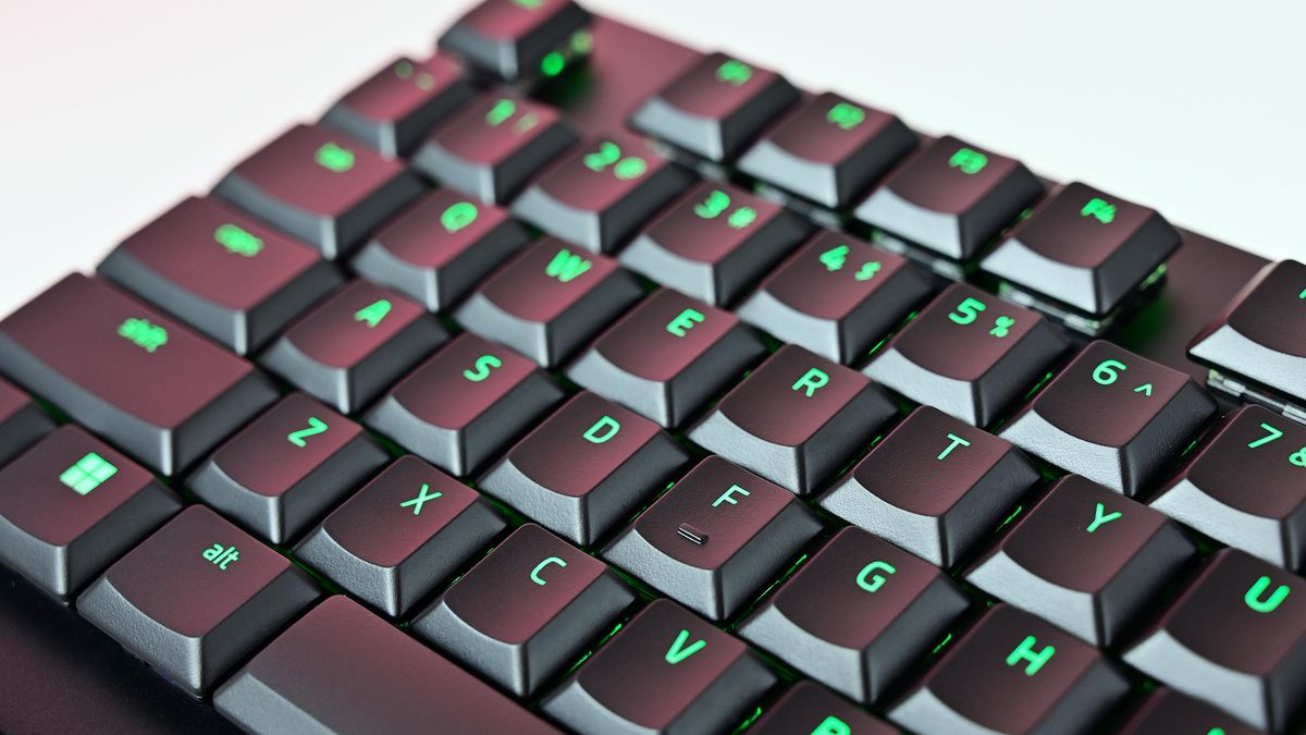 Razer DeathStalker V2 Pro review: Easily the best low-profile, high ...