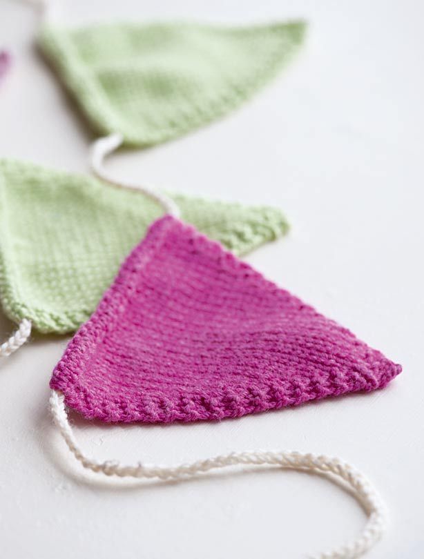How to knit bunting | GoodtoKnow