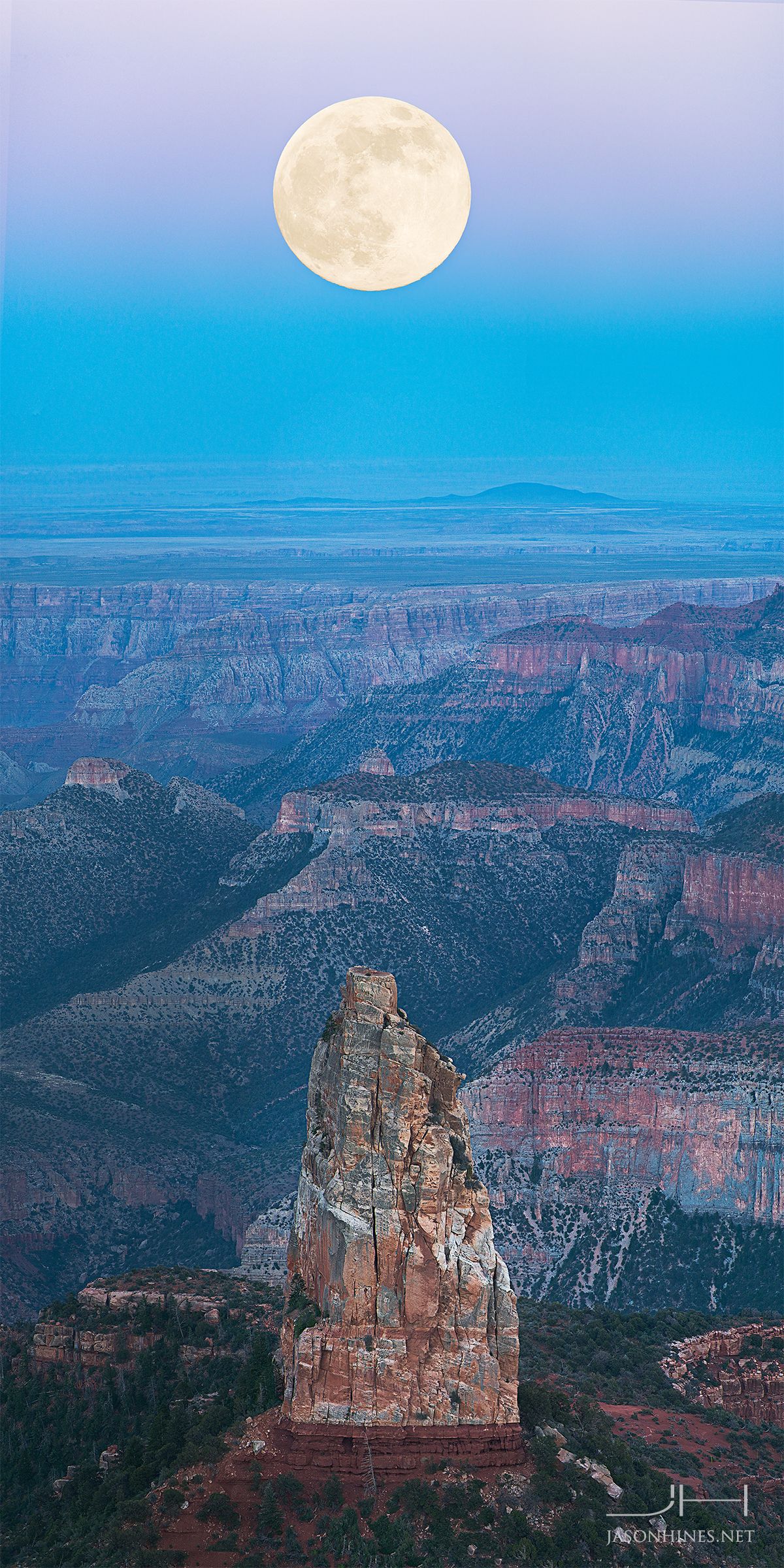Stargazer Captures Supermoon Over Grand Canyon (Photo) | Space