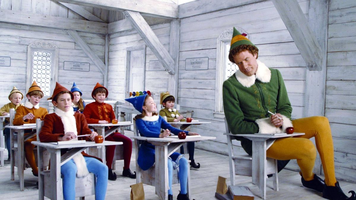 An Elf-inspired New York hotel room exists so that's our December ...