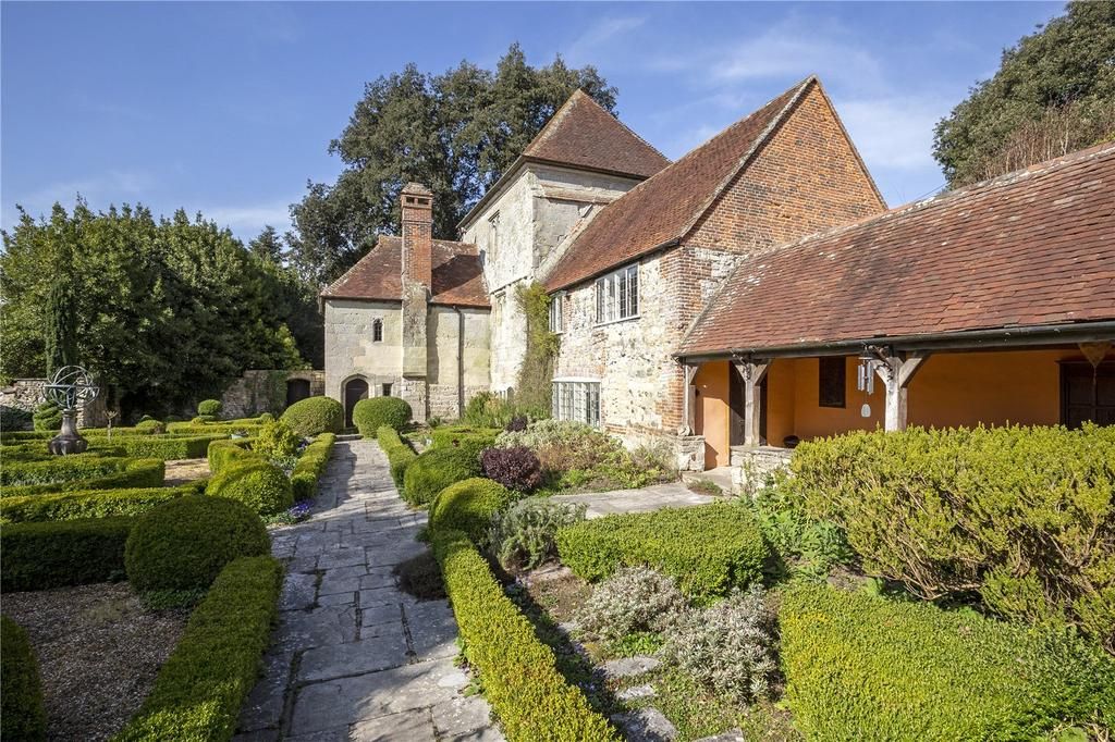 A magnificent 15th century, Grade I-listed Manor House in West Sussex ...