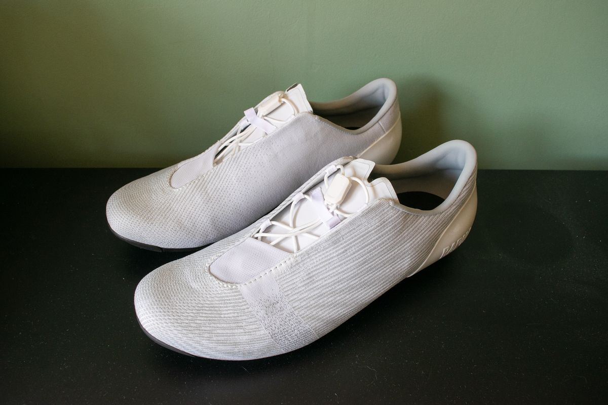 Rapha Pro Team Lace-up shoe review: A new take on road shoe retention ...