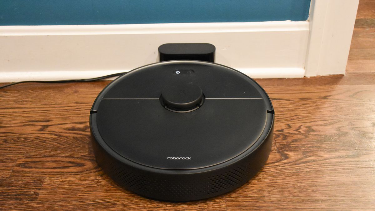 Roborock S4 Max robot vacuum review | Tom's Guide