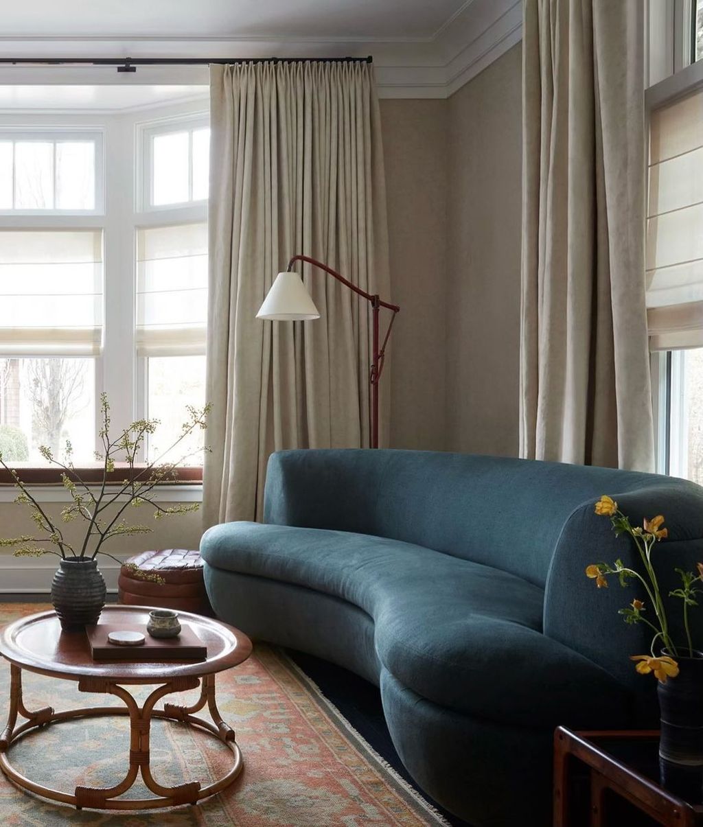 12 Curved Sofa Living Room Ideas — This Style is Staying Put | Livingetc