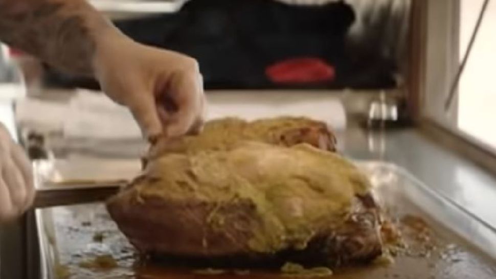 32 Cooking Scenes From Movies And TV That Make Me Irrationally Hungry ...
