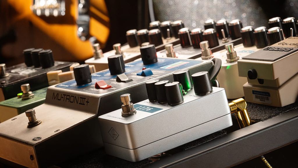 Universal Audio UAFX 1176 Studio Compressor Pedal review | MusicRadar