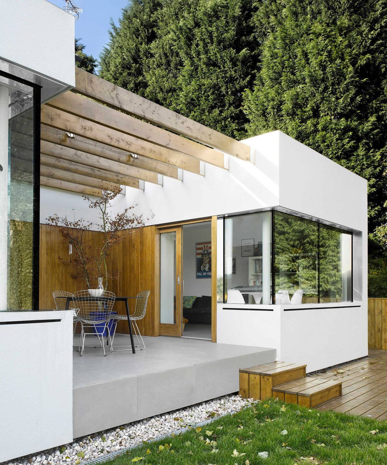 Raised decking ideas: 10 stylish setups | Gardeningetc