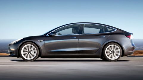 Tesla Model S vs Tesla Model 3: which Tesla sedan should you buy ...