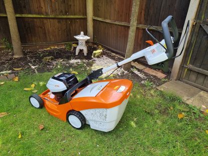 Stihl RMA 443 VC review: is this the perfect cordless lawn mower? | T3