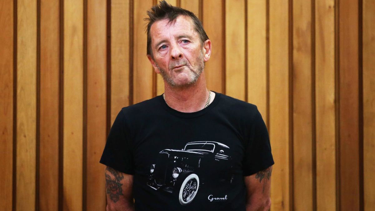 AC/DC Rudd must wait for trial | Louder