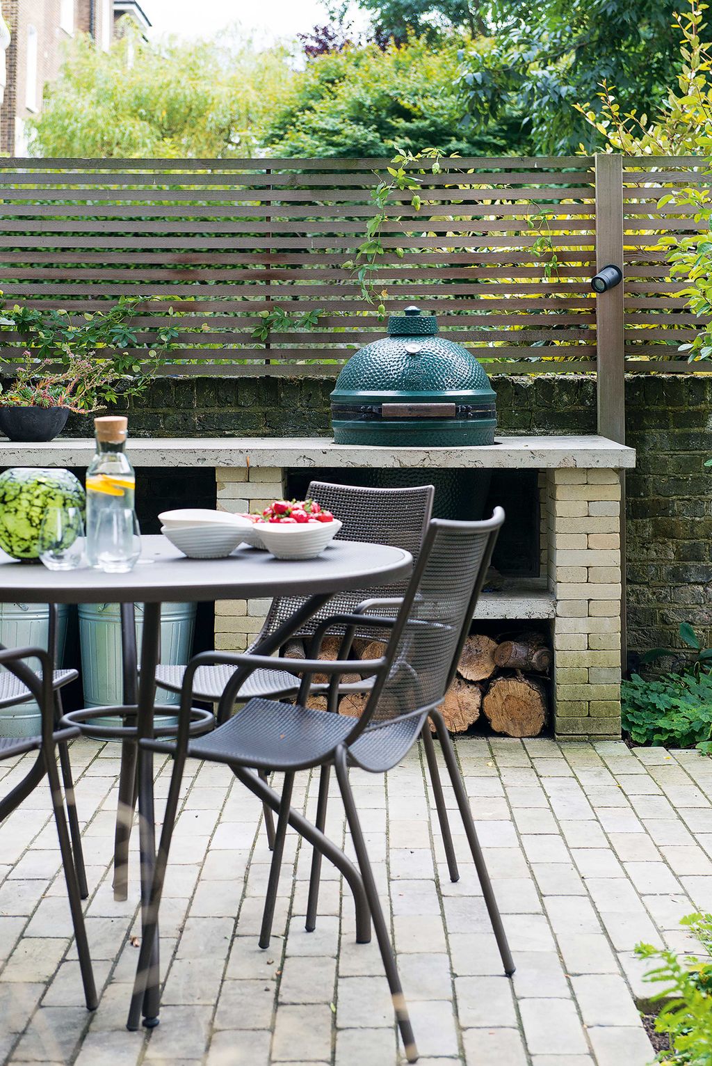 Outdoor grill ideas: 11 tempting designs for cooking up a storm in your ...