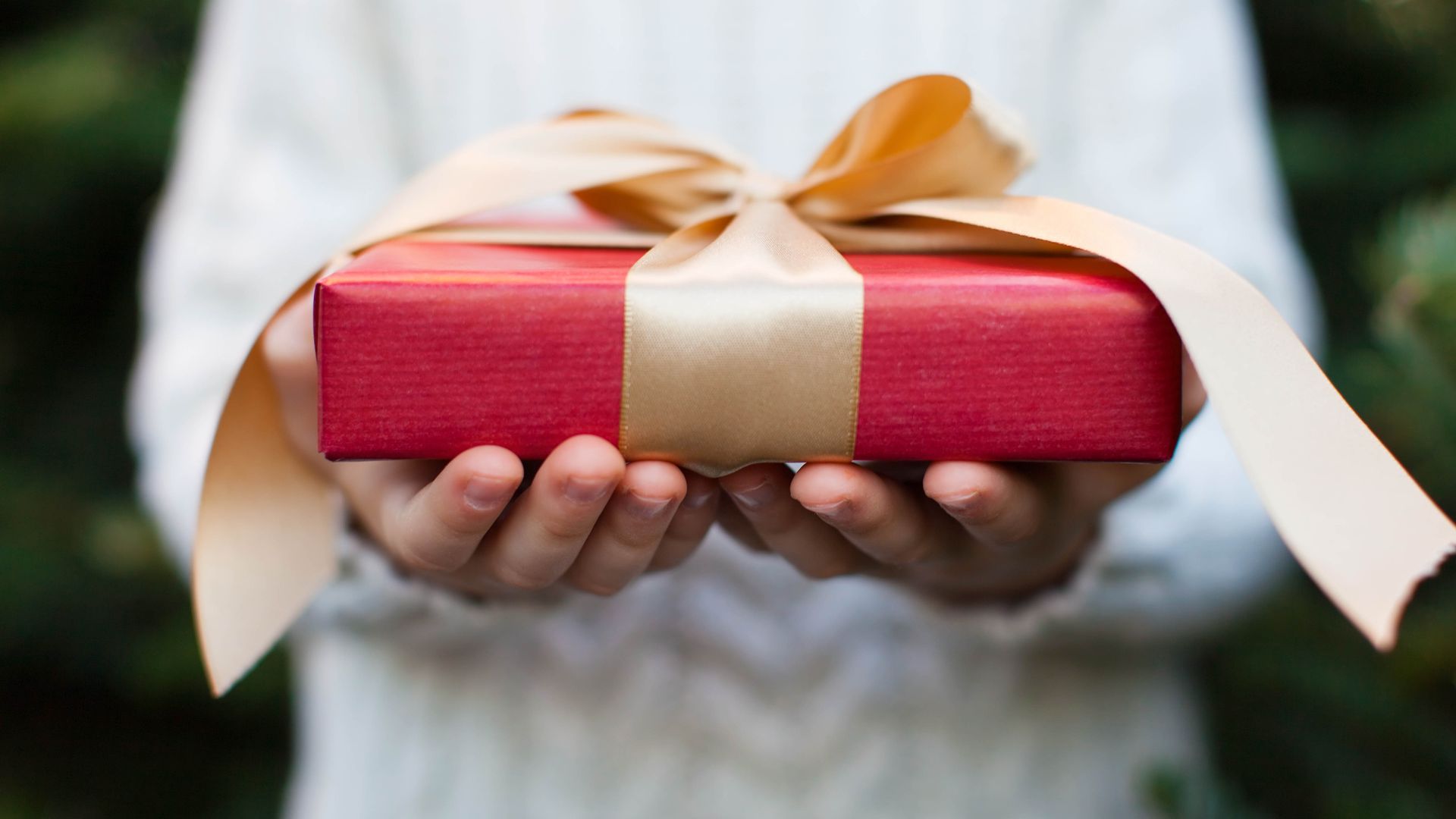 7 common gift wrapping mistakes and how to avoid them | Tom's Guide