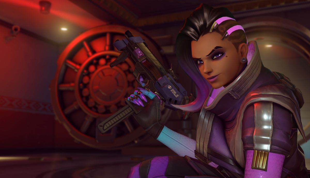 Sombra is finally revealed at BlizzCon 2016, here's her trailer | PC Gamer