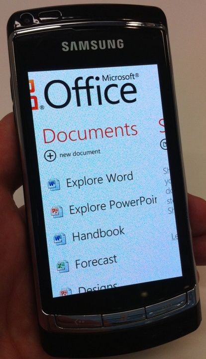 OS showdown: Apps, email and alternatives - Android 2.2 vs Windows ...