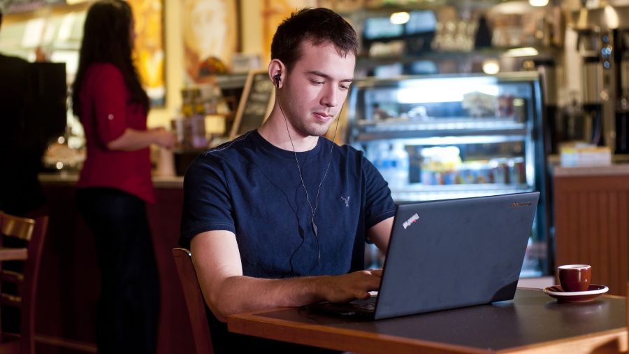 Five amazing things the Lenovo ThinkPad X1 Carbon can do that your ...