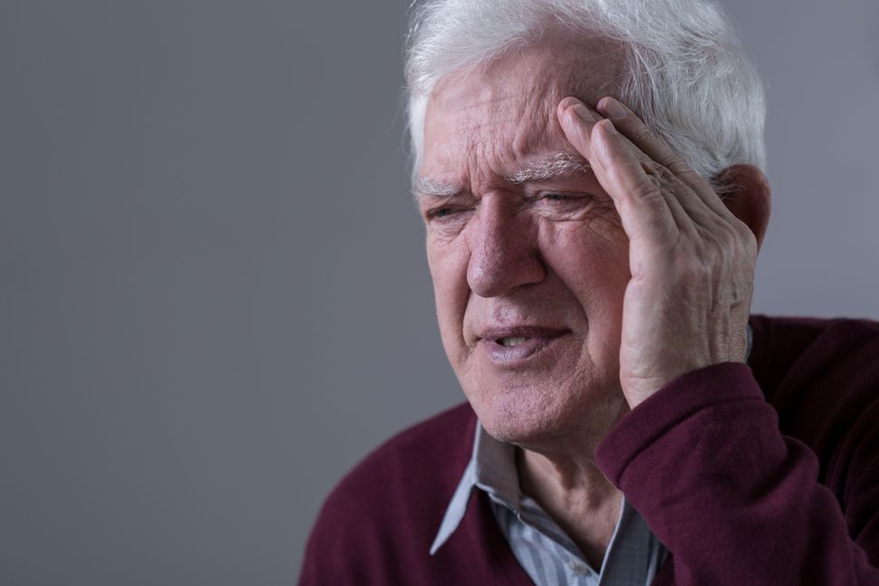 Head Rush Linked With Increased Risk For Dementia In Older Adults Head Rush Linked With Increased Risk For Dementia In Older Adults