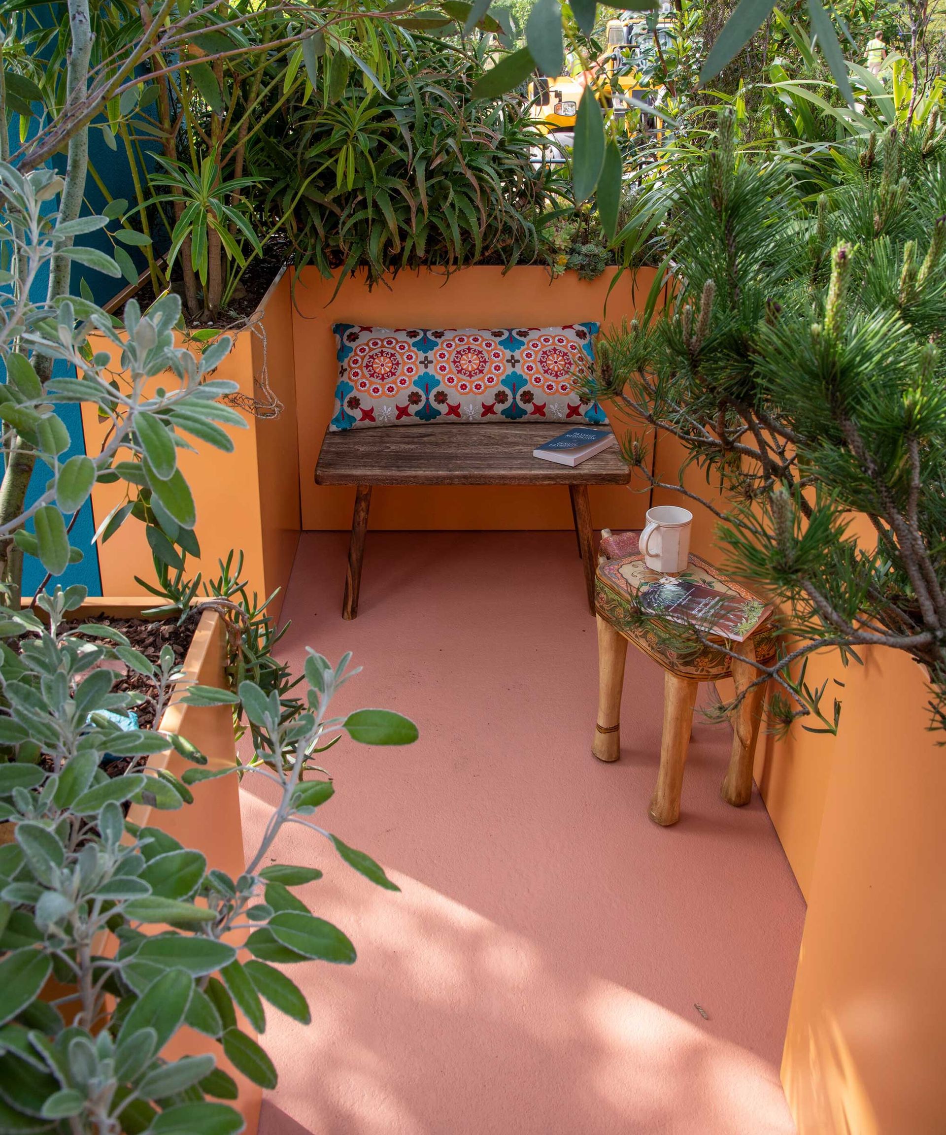 Painted patio ideas: 8 creative looks | Gardeningetc