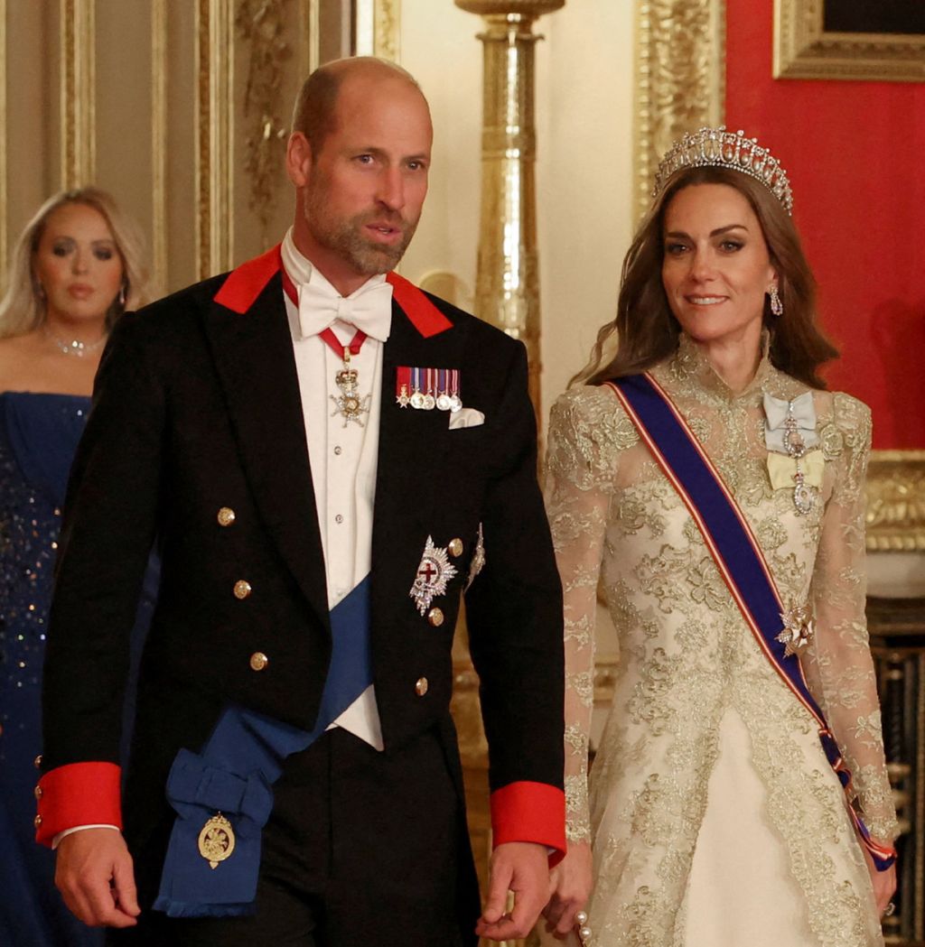 Kate Middleton and Prince William's Children Excitedly Welcome New ...