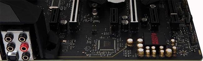 How to Buy a Motherboard: Chipset, Socket & Form Factor Explained | Tom ...