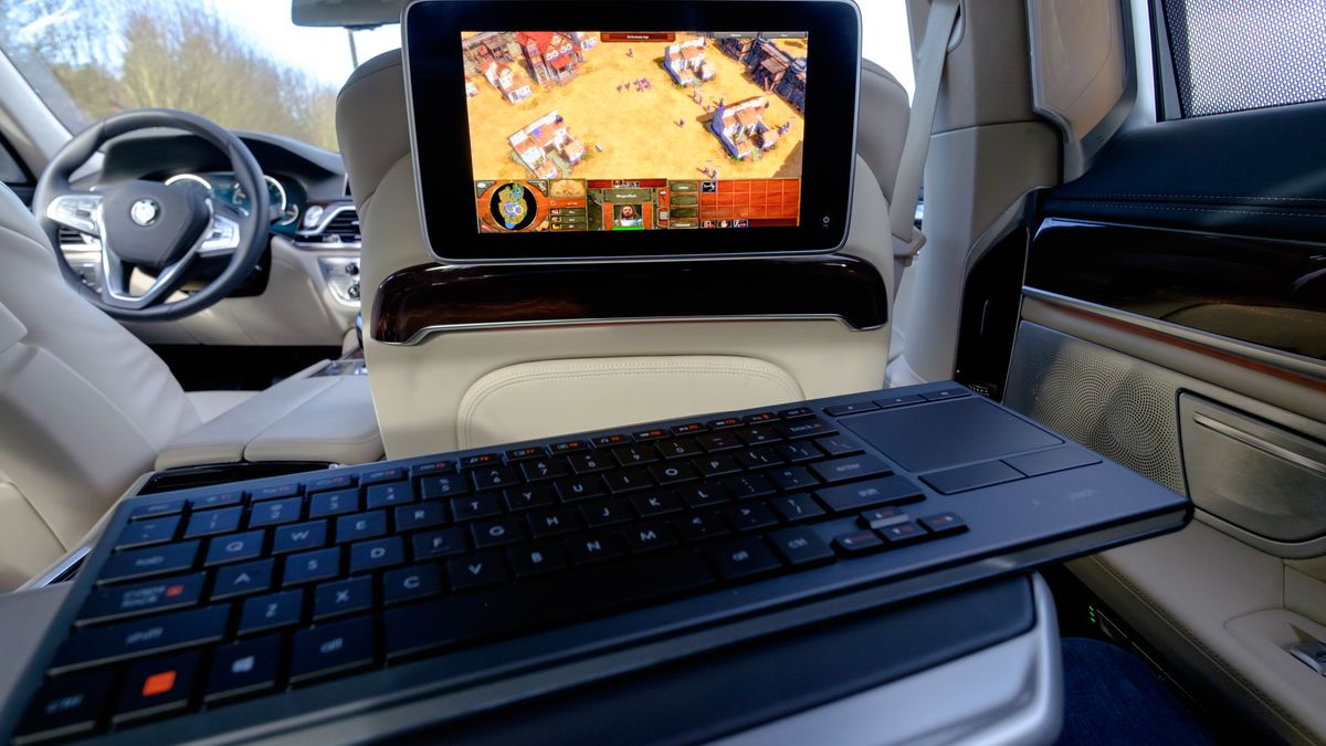 Yes, you can game in the back of a BMW 7-series | TechRadar